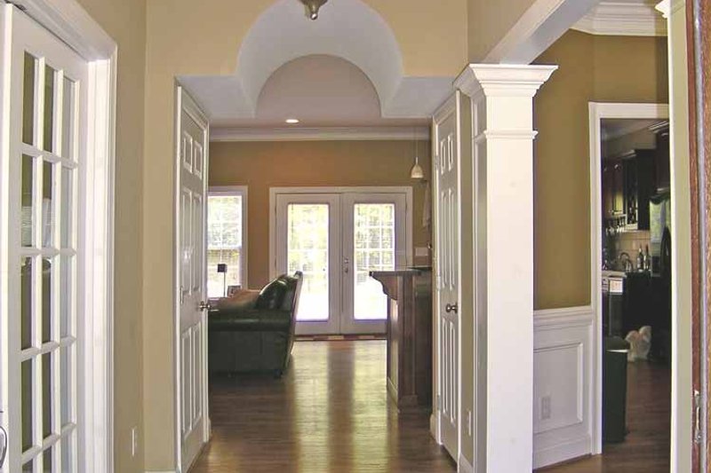 Country Style House Plan - 4 Beds 2 Baths 1994 Sq/Ft Plan #314-232 ...