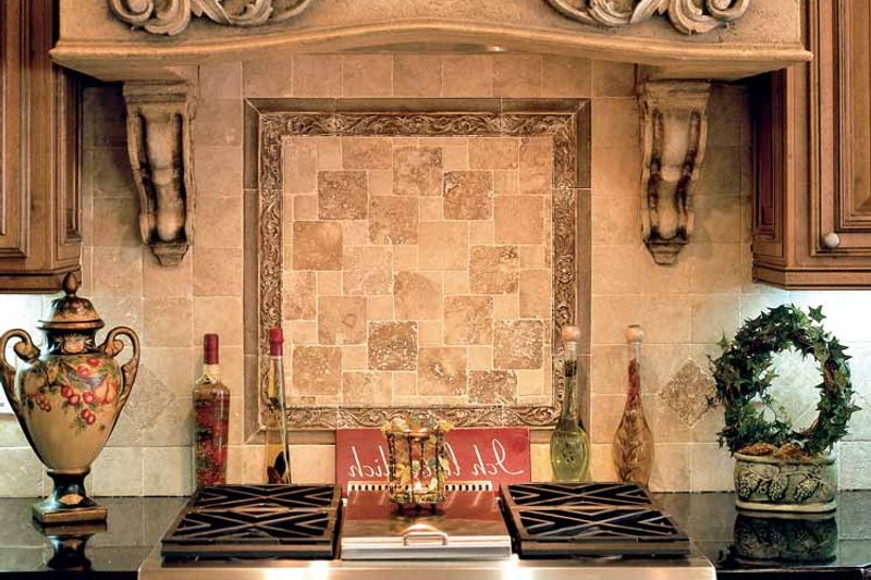 Colonial Style House Plan - 5 Beds 4.5 Baths 4066 Sq/Ft Plan #927-923 ...