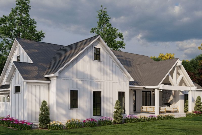 Farmhouse Style House Plan - 4 Beds 3 Baths 2270 Sq/Ft Plan #923-430 ...